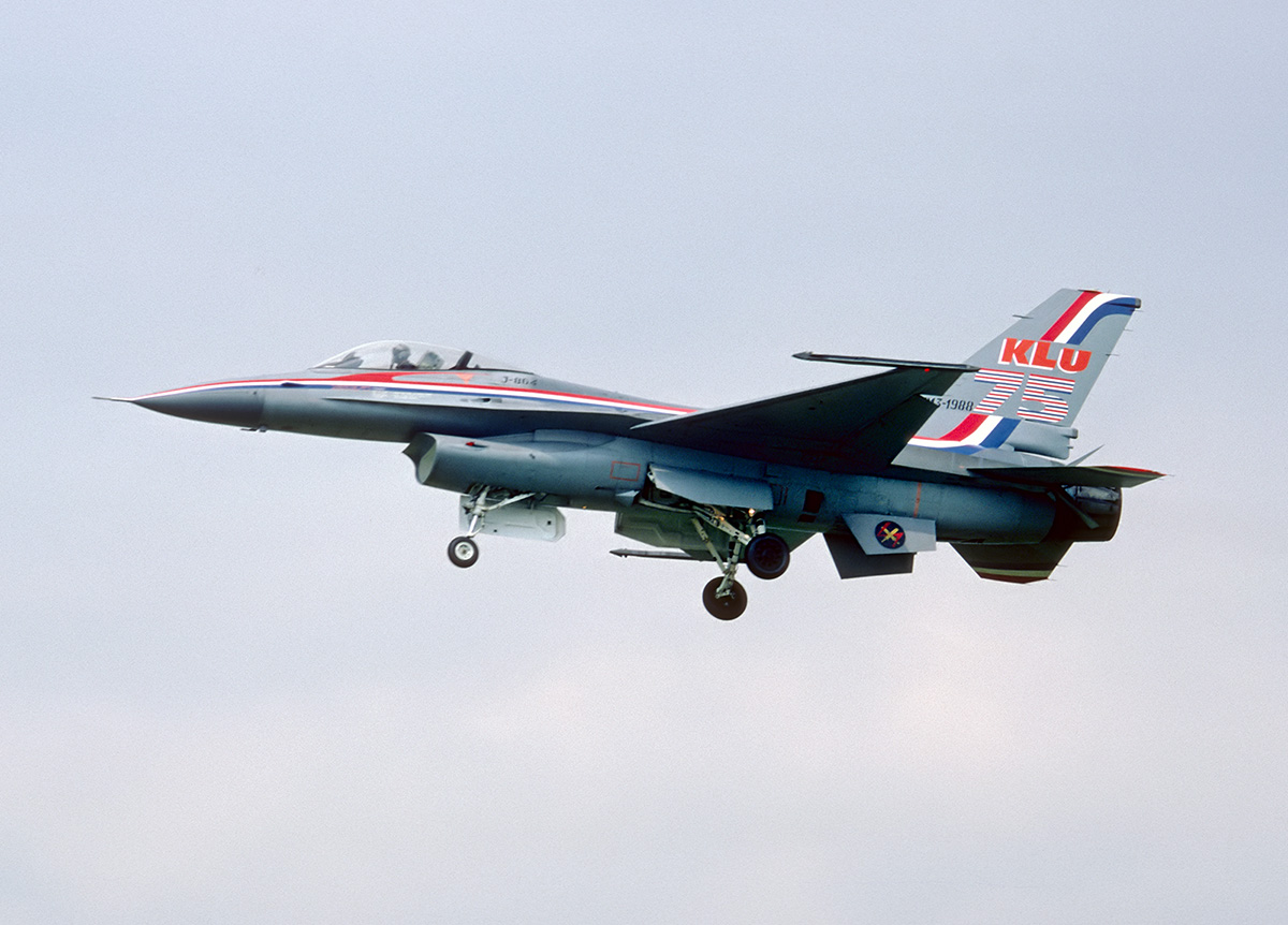 Mixed bag of scans Pt34 - FighterControl